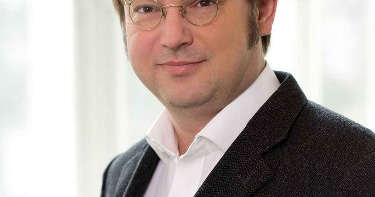Stefan Thurner - Institute for Advanced Study IAS - University of Amsterdam